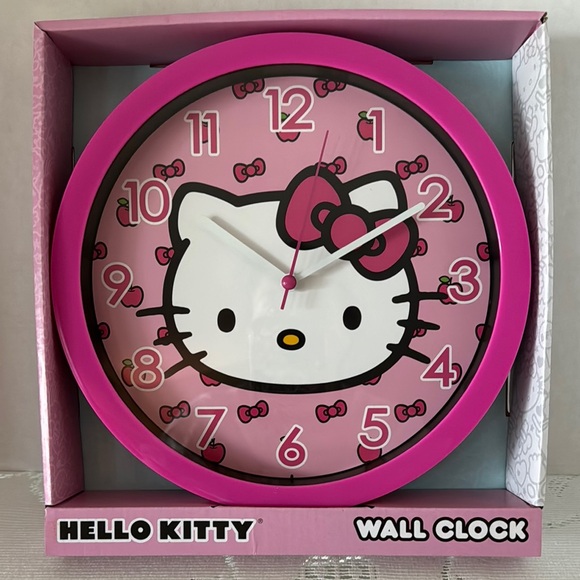 Hello Kitty | Wall Decor | Hello Kitty Pink Bows Apples Analog Wall ...